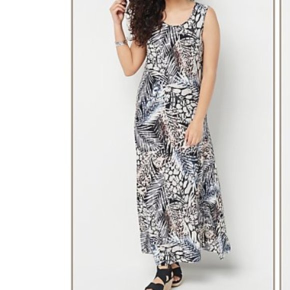 Attitudes by Renee | Dresses | Attitudes By Renee Printed Maxi Dress 64 ...